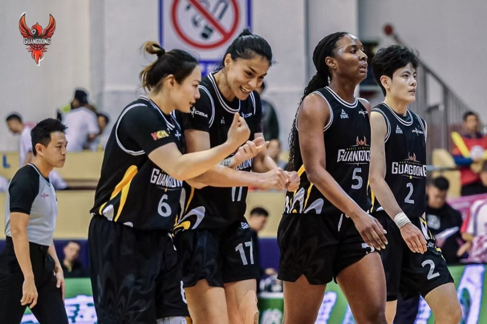 【WCBA】时隔六年，广东女篮重夺WCBA总冠军_腾讯新闻