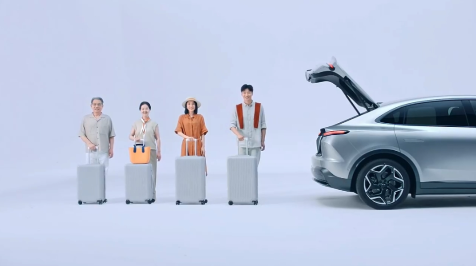 首秀发布即预订，乐道L60预售价21.99万元，比Model Y起售价便宜10%_腾讯新闻