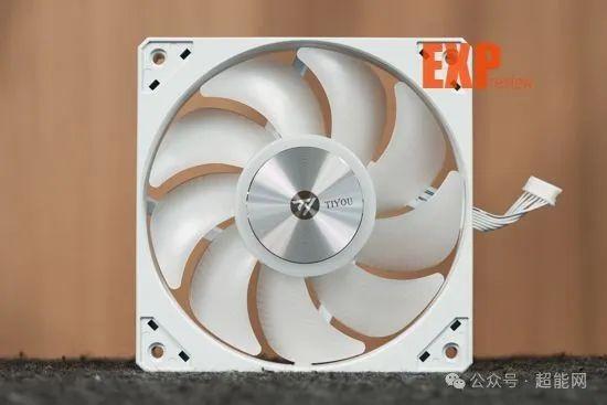 钛游T360 Pro一体式水冷图赏：CPU-内存双效散热冷头，通用RGB风扇挡板_腾讯新闻