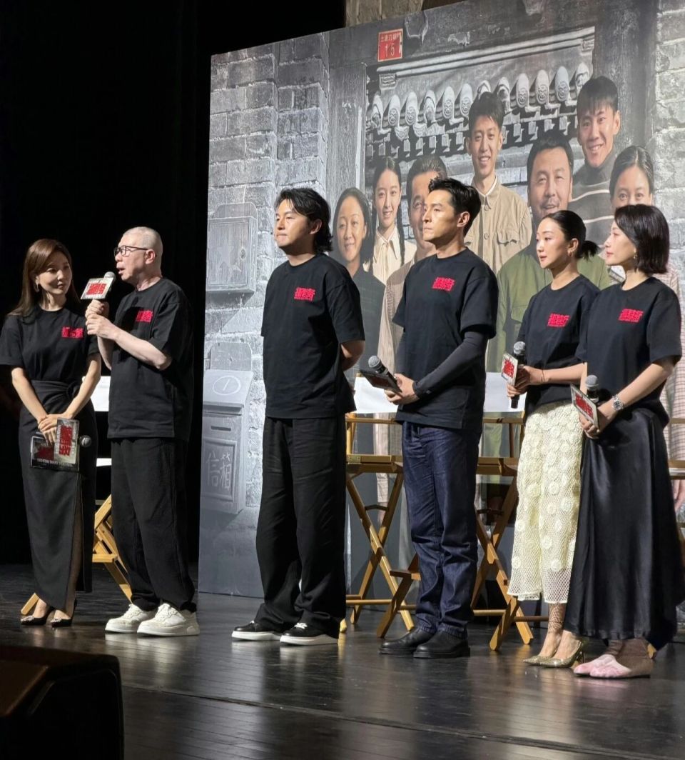 首日排片0.1％，张世主演电影扑街，《搜查瑠公圳》的悲剧要重演了_腾讯新闻