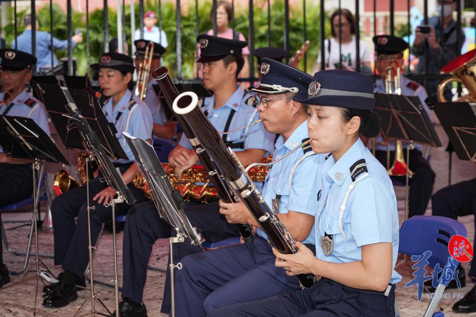 图集｜澳门特区政府总部开放首日，感受回归25周年辉煌历程_腾讯新闻