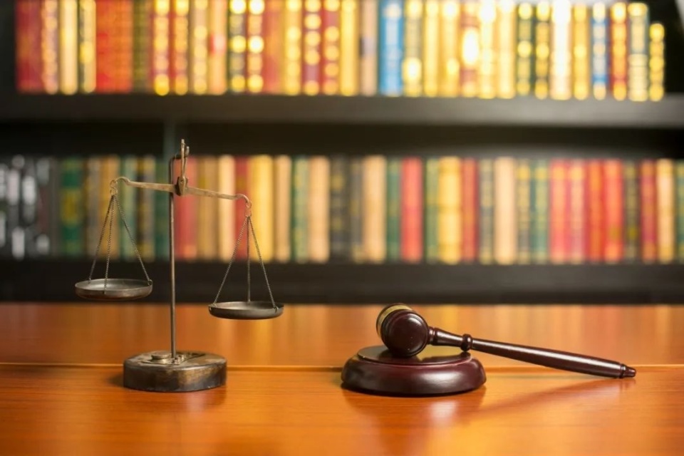 医务人员应知应会法律知识｜从事中药饮片调剂应具有专业资质_腾讯新闻