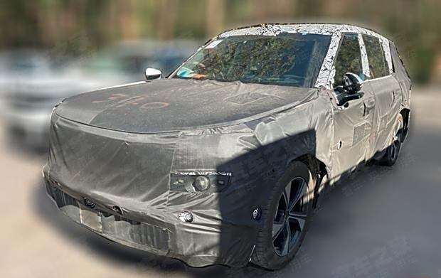 领克全新旗舰SUV谍照！前脸大气，代号“L946” ，2025年年中上市_腾讯新闻