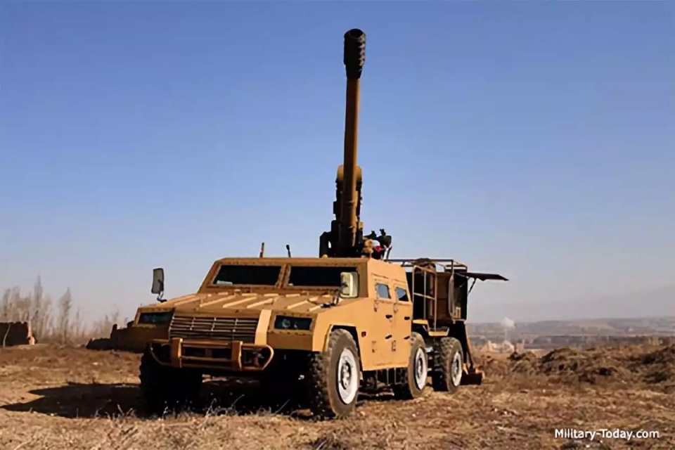 东方弓箭手！国产最强卡车炮，全自动模块化，2人玩转32吨炮车_腾讯新闻