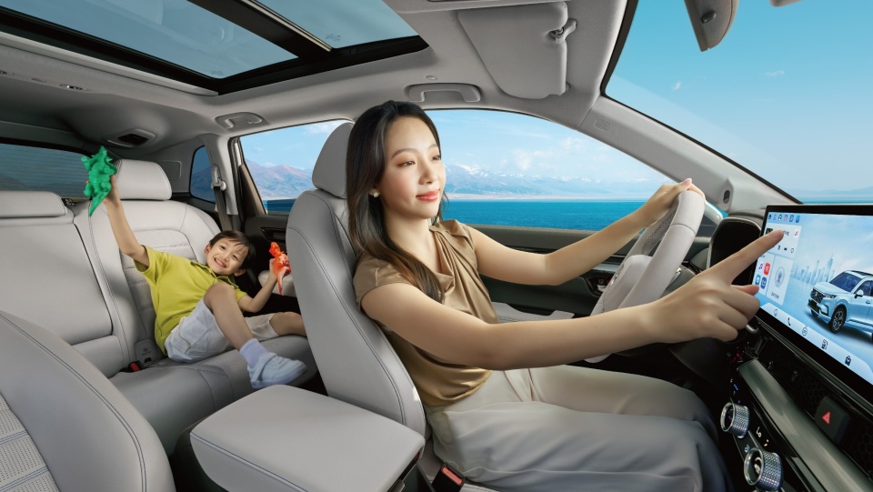 历经6次迭代、增配不加价 东风本田CR-V上新全球30年荣耀款_腾讯新闻