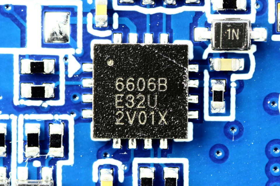 首批国补充电宝公布，多家移动电源芯片企业中标_腾讯新闻