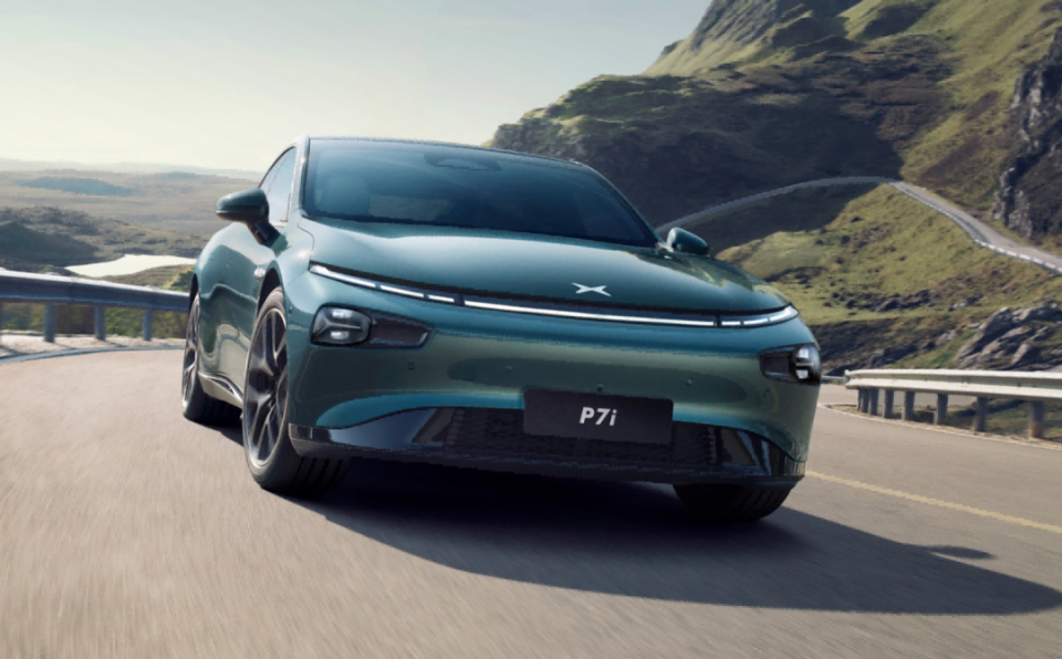 27万纯电轿跑对比导购：极氪001、小鹏 P7i和飞凡 F7 2023该买谁？_腾讯新闻