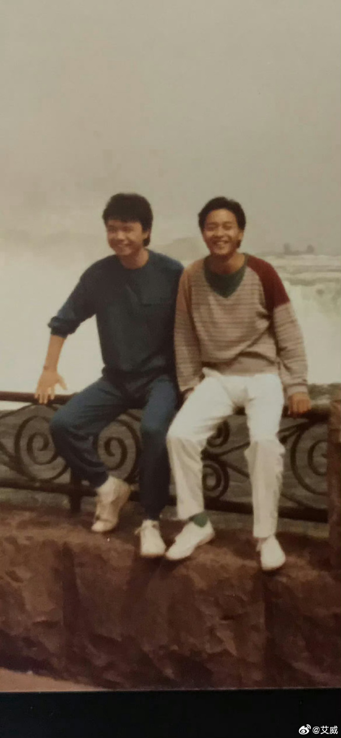 众星怀念张国荣：袁咏仪、钟镇涛晒旧照，黄一山、王力宏发长文_腾讯新闻