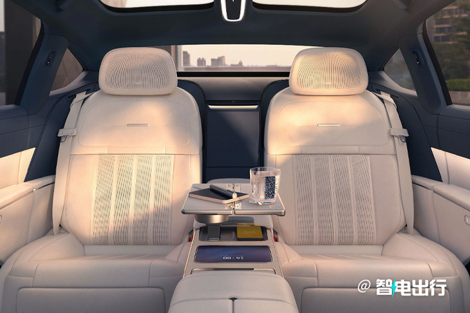 蔚来ET9定档12月21日上市！比尊界S800便宜20万，配置到顶了_腾讯新闻