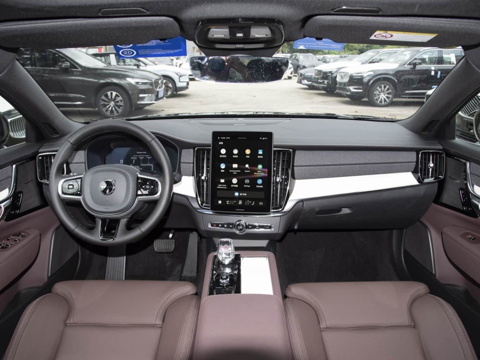 沃尔沃全新S90太香了，250马力+双叉臂独悬，带宝华韦健_腾讯新闻