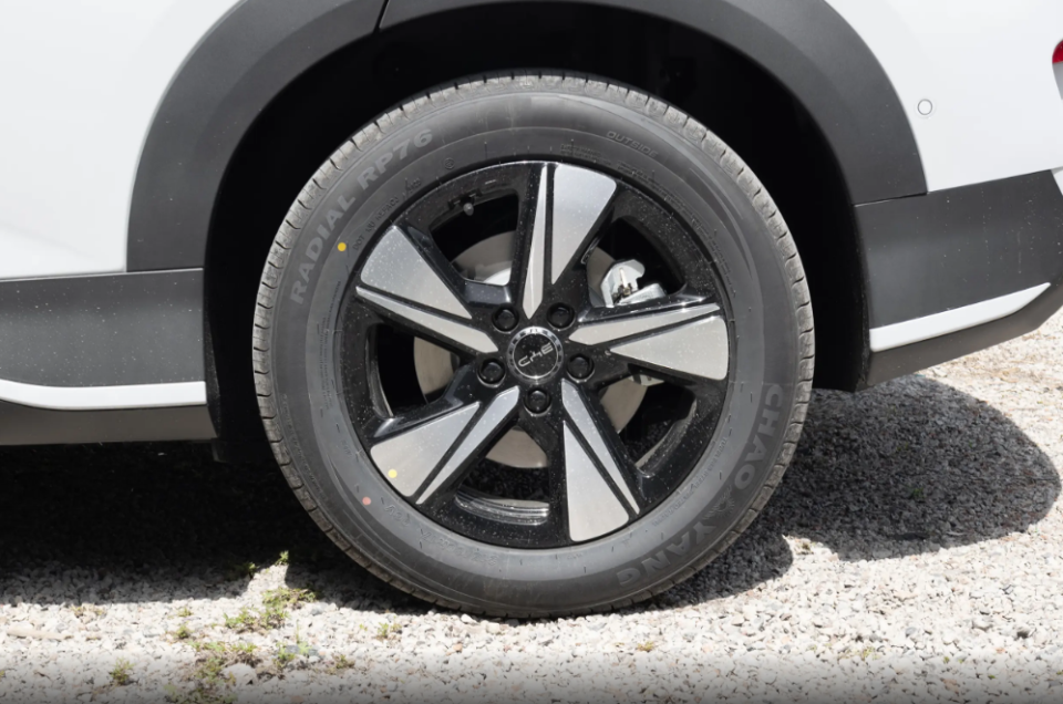 11.78万起售，定位紧凑型SUV，海狮05EV入门即高配？_腾讯新闻