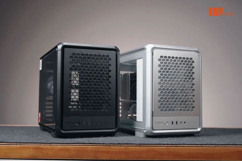 酷冷至尊 MasterFrame 400 Mesh机箱评测：质感依旧上乘，玩法自由百变_腾讯新闻