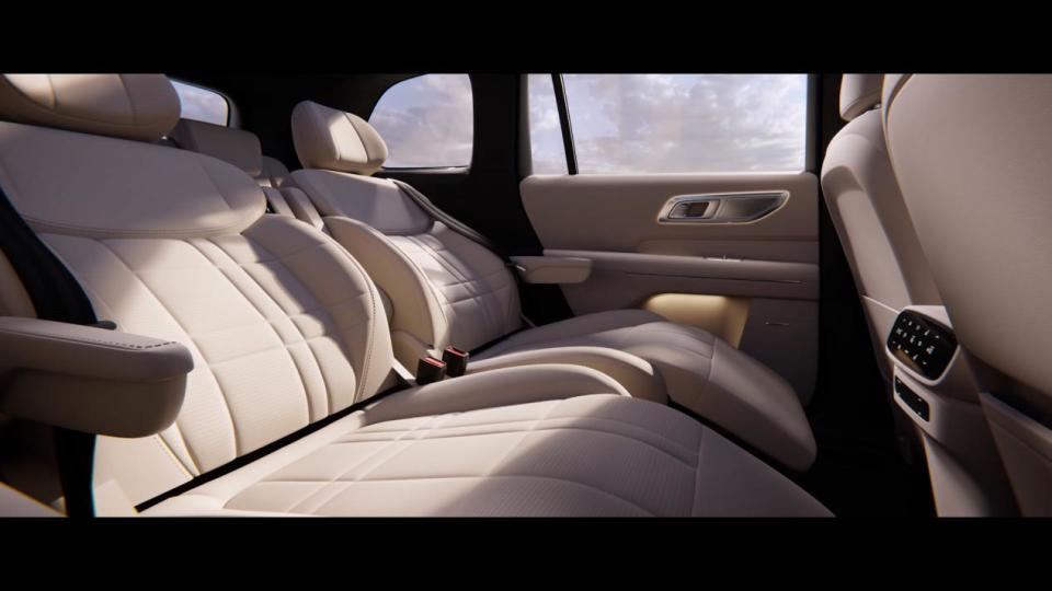 30万级，问界M8 VS 深蓝S09，谁更能满足大家庭的高品质出行？_腾讯新闻