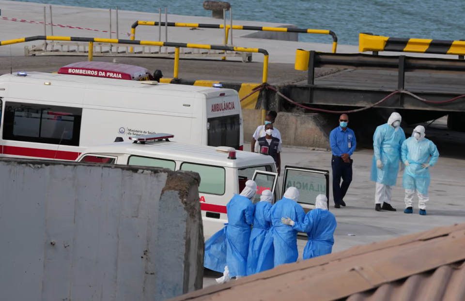 邮轮汉坦病毒疫情感染路径曝光，世卫紧密追踪已离船的23人 专家：此次毒株可人传人_腾讯新闻