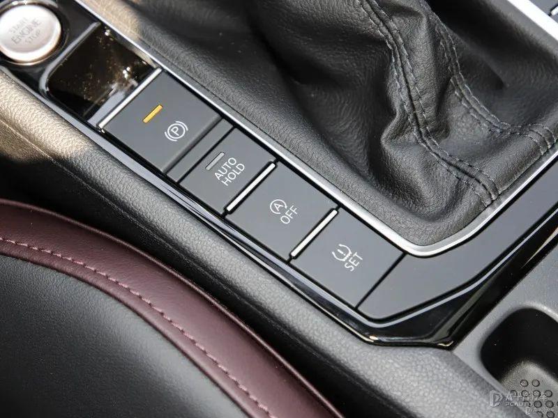 捷达VA7正式上市，1.4T+超浓“德味”，9.9777万起“小速腾”值吗？_腾讯新闻