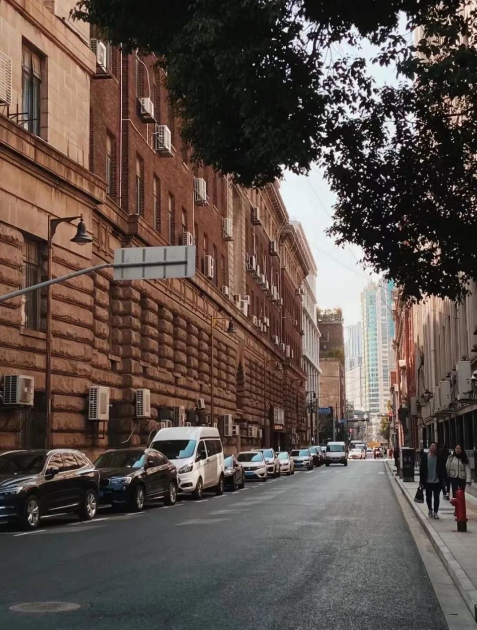 散步的腔调都在Citywalk线路里！6座城市城市散步学，了解一下_腾讯新闻