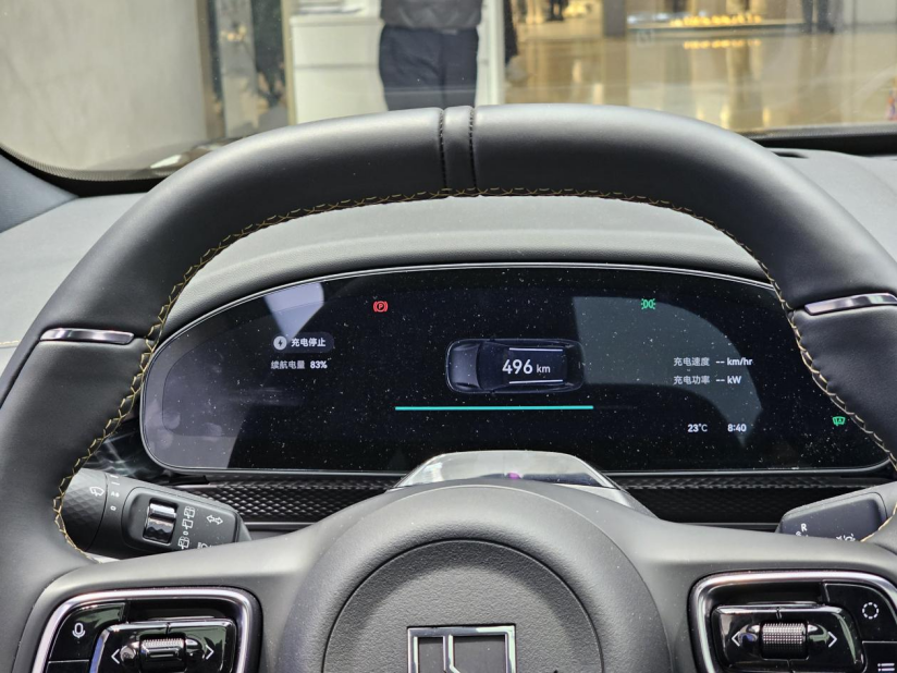 在乐道L60车主眼里，极氪7X有点过于正经了？_腾讯新闻