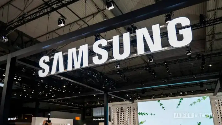 谷歌确认AndroidXR会在“单独的时刻”发布_腾讯新闻