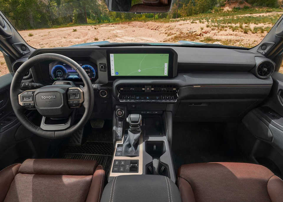 丰田确认：全新霸道搭2.4T混动+8AT，明年国内上市，或不到40万_腾讯新闻