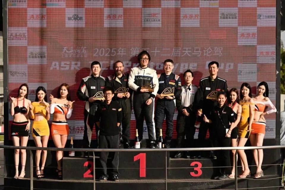 历史突破！中国自主原型车赛事ASR TC1 Prototype Cup首战告捷！_腾讯新闻