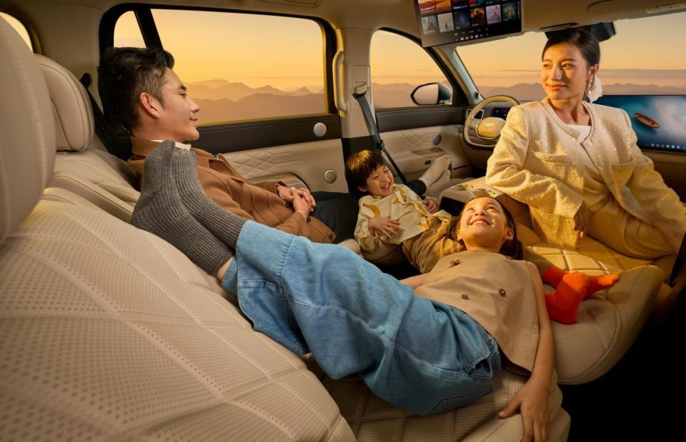 大型增程旗舰SUV，风云T11 17.99万起，买哪款最合适？！_腾讯新闻