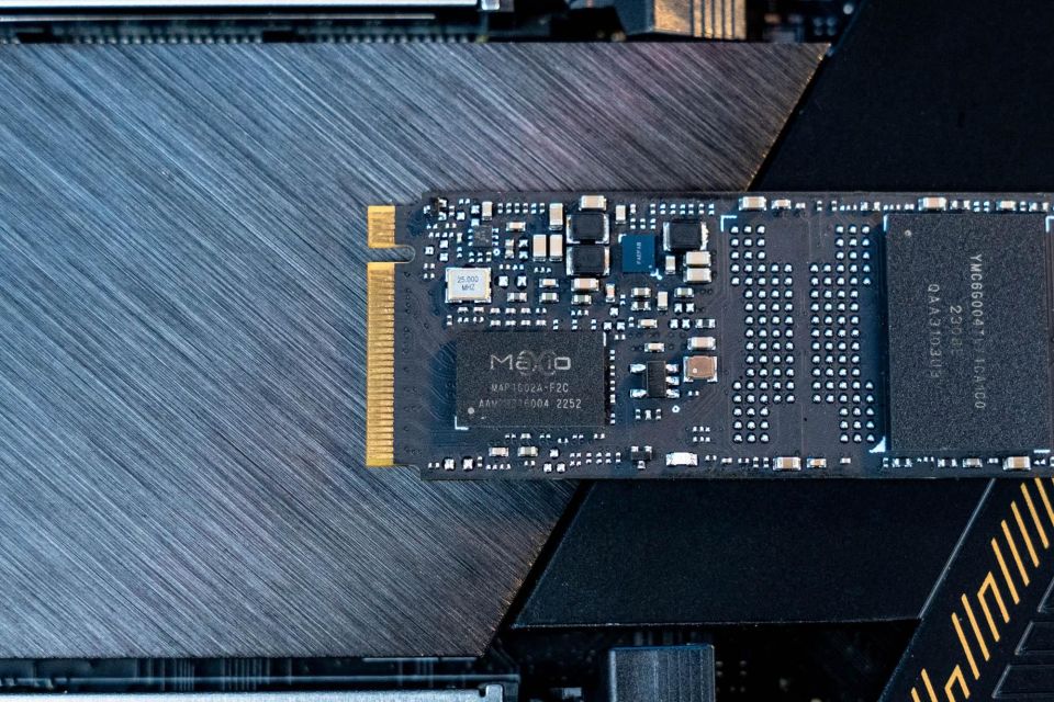 PCIE4.0时代的利器：大华C970 Plus 1TB固态硬盘评测_腾讯新闻