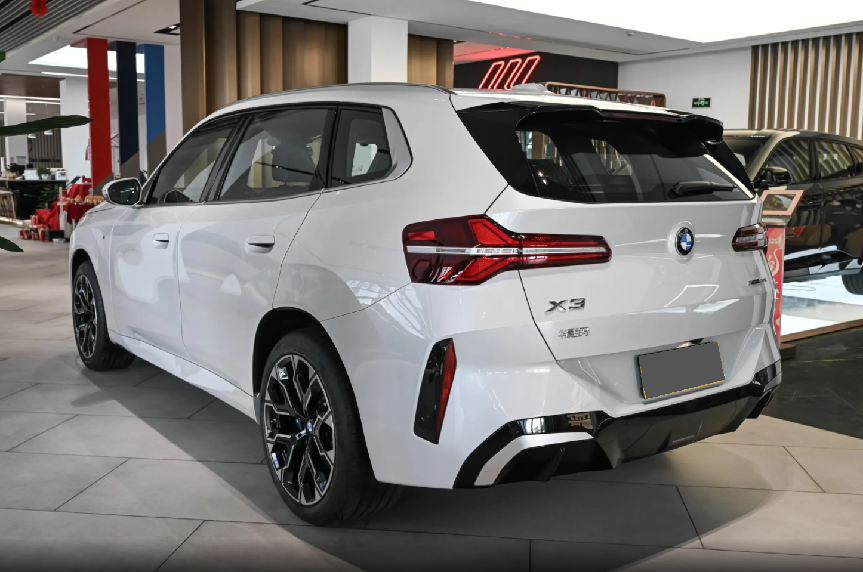多维度解析全新宝马X3，34.99万起，轴距比肩“X5”_腾讯新闻