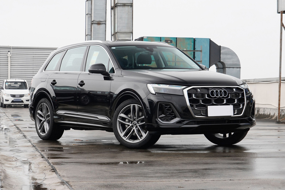 谁是全能王者？美系新XT6与德系Q7大对决_腾讯新闻