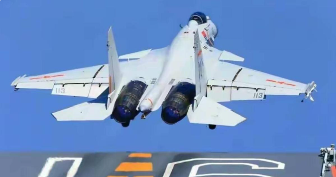 中日战机对峙后，辽宁舰沿琉球北上，澳大利亚称将与日本“协力行动”_腾讯新闻