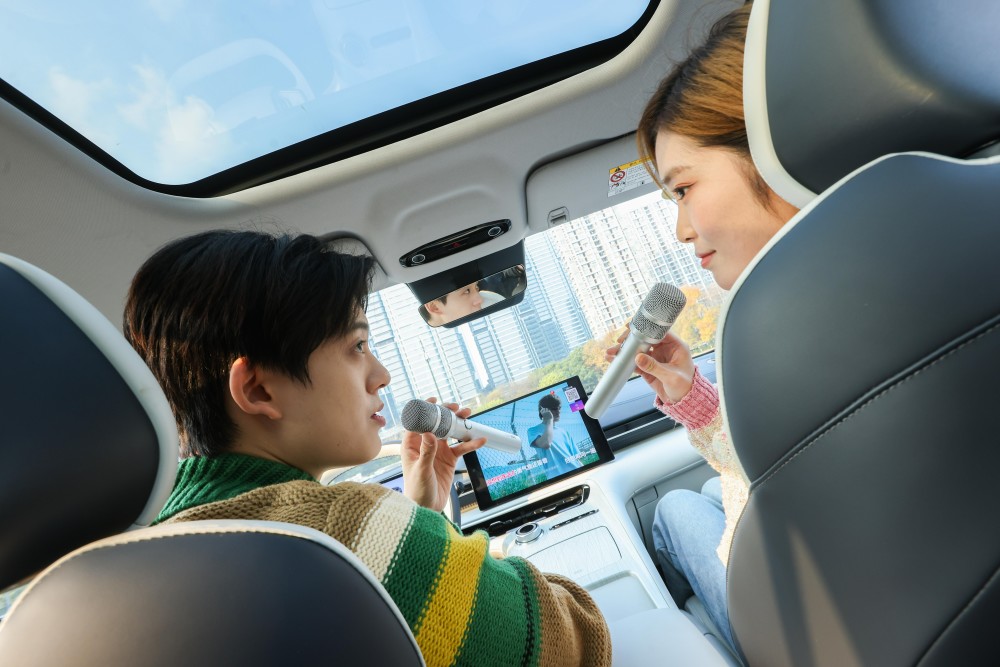 吉利银河E5首个大版本OTA推送 智能体验多维度提升_腾讯新闻