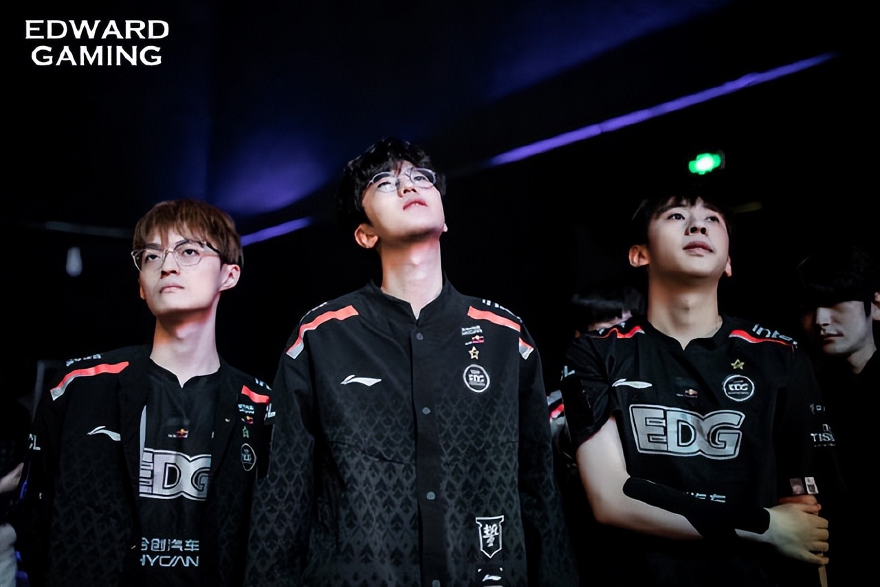 EDG全员低迷？想要拿到MSI最后一张门票，下路是关键！