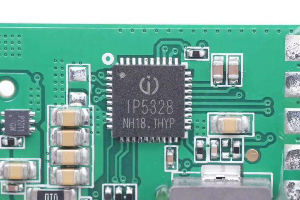 带你了解安克、绿联、罗马仕等品牌充电宝都在用的英集芯移动电源SOC_腾讯新闻