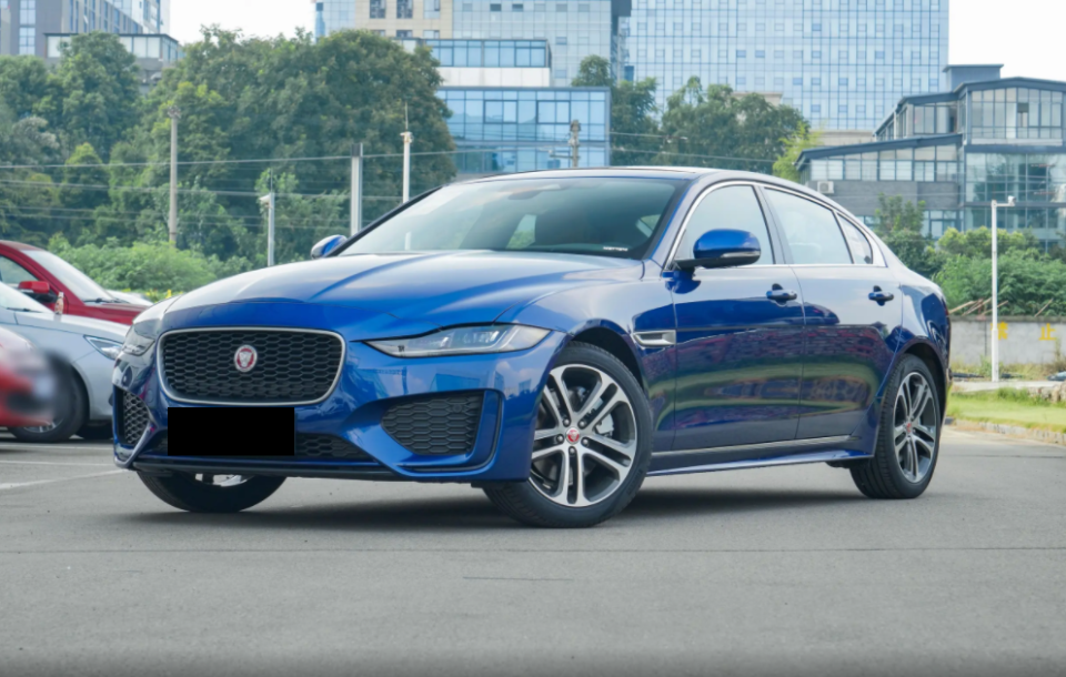 终端优惠大，配2.0T+8AT动力组合，24款捷豹XEL怎么选？_腾讯新闻