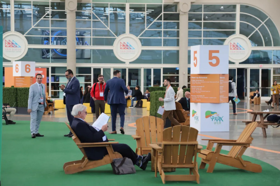 AASLD 2024丨尤红、陈巍教授团队：肝内高丰度增殖性T细胞亚群有利于抗病毒治疗后慢乙肝纤维化逆转_腾讯新闻