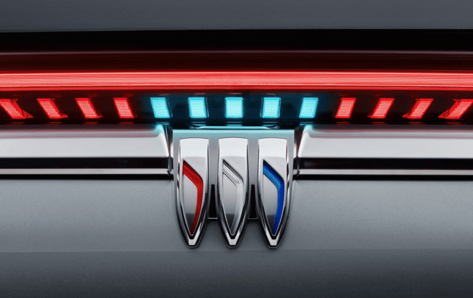 满血Momenta+首发8775芯片+四座头等舱，别克至境L7“炸场”亮相_腾讯新闻