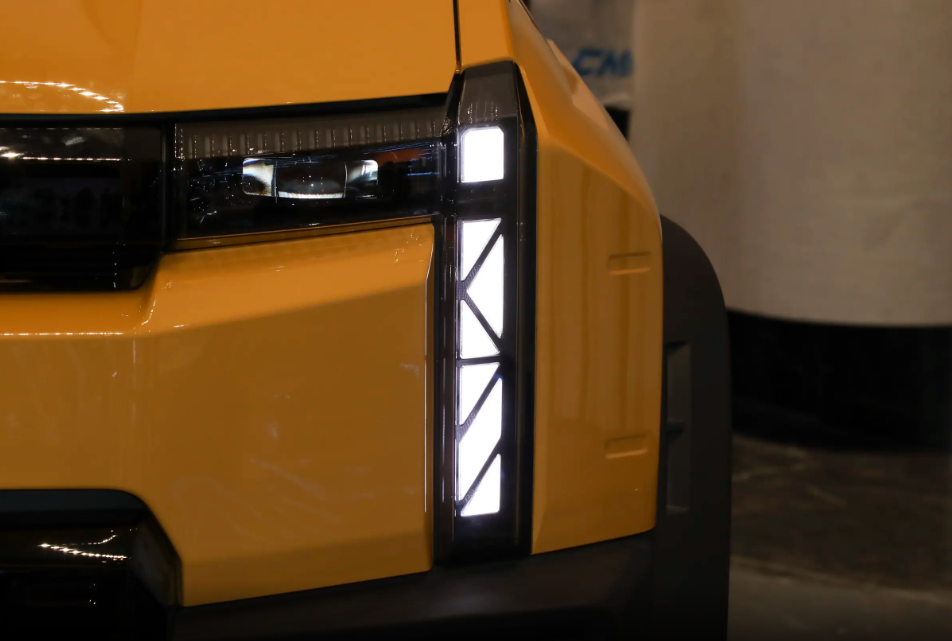 跟iCAR系列有啥区别，奇瑞风云X3L越野味十足，搭载1.5T增程动力_腾讯新闻