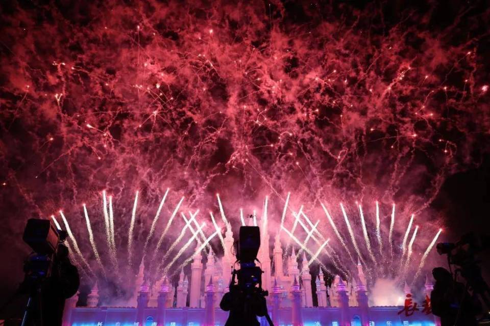 第十二届全国大众冰雪季在长春盛大启幕_腾讯新闻