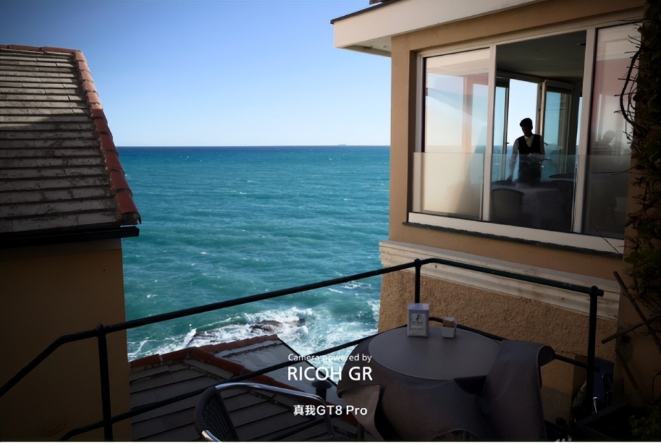 真我GT8系列正式发布：2899元起！轻松让你拍出理光GR味大片_腾讯新闻