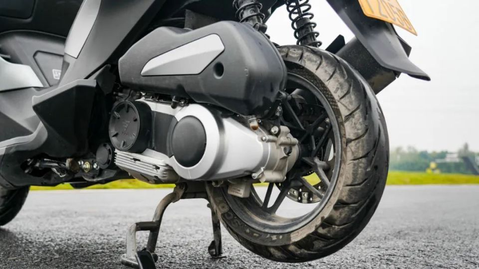 限时售价16666元，无极SR250GT抢先测评，高性价比背后还有硬实力_腾讯新闻