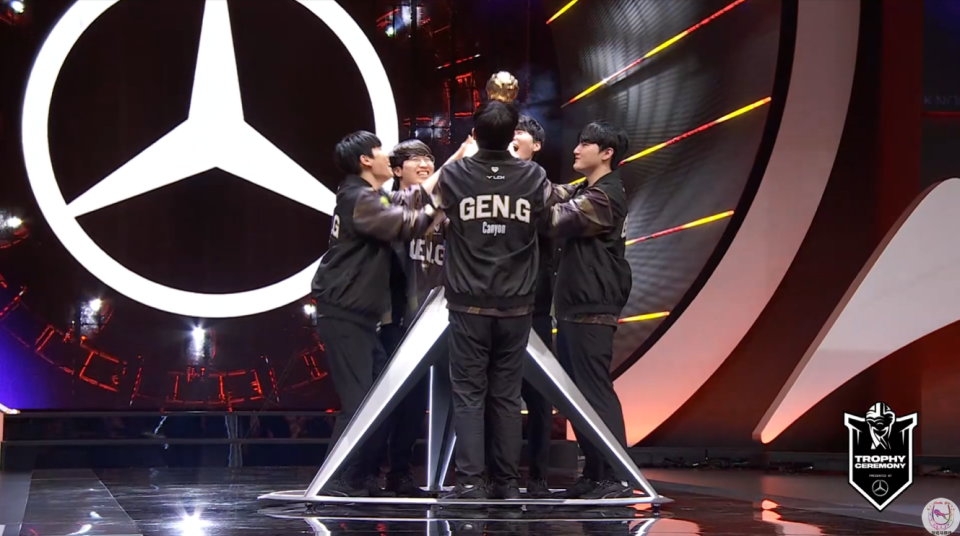 最硬核开局迎来最爽半区！GenG真的要夺冠了？_腾讯新闻