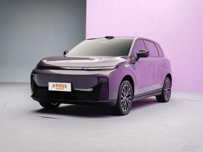 零跑&高通搞大事！零跑B10官宣搭载骁龙数字底盘，端到端也安排上了…_腾讯新闻