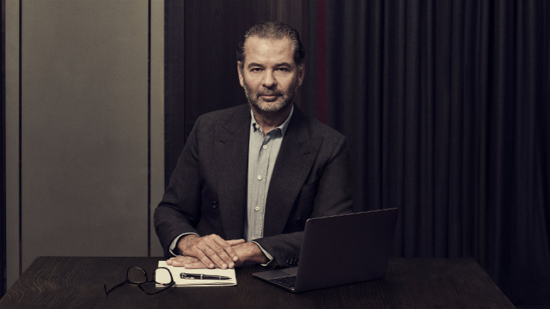 奢侈品行业并购交易活跃，LVMH投资黑马Moncler_腾讯新闻