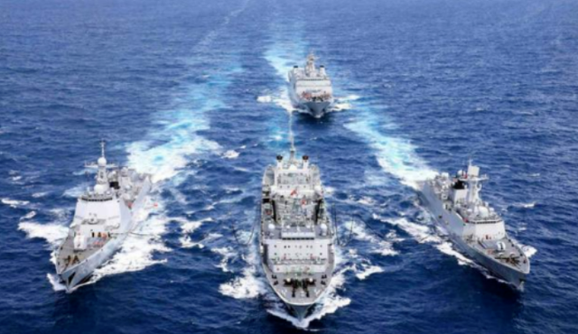 052D/DL型驱逐舰：现已服役25艘，追加建造10艘，将成我海军主力_腾讯新闻