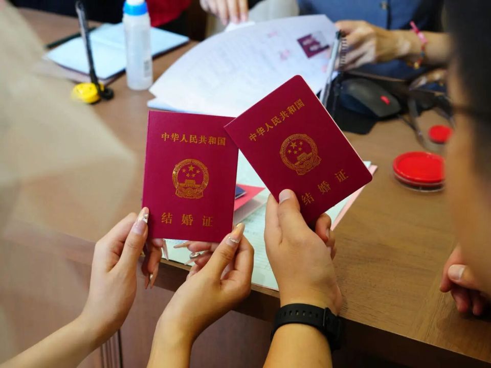 3314对！2025年江都区婚姻大数据出炉_腾讯新闻