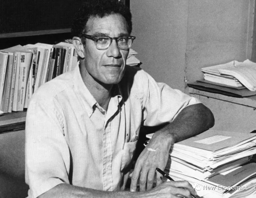 经济学大咖索洛（Solow）逝世，享年99岁_腾讯新闻