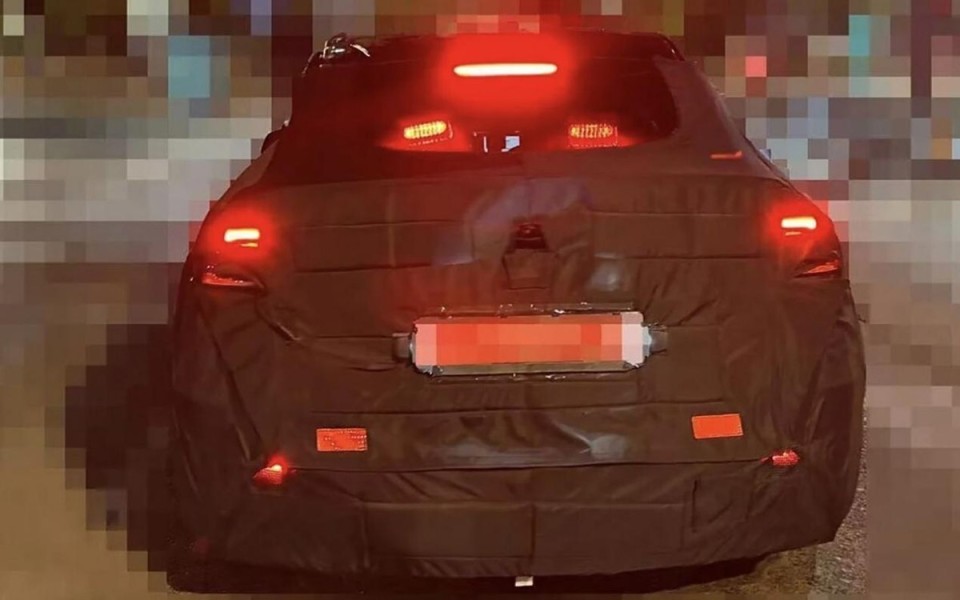 全新Model Y真要来了！外观大改、新增7座版，还能大卖？_腾讯新闻