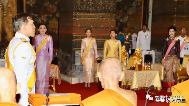 泰国“诗贵妃”回宫？！国王还为她更名！_腾讯新闻