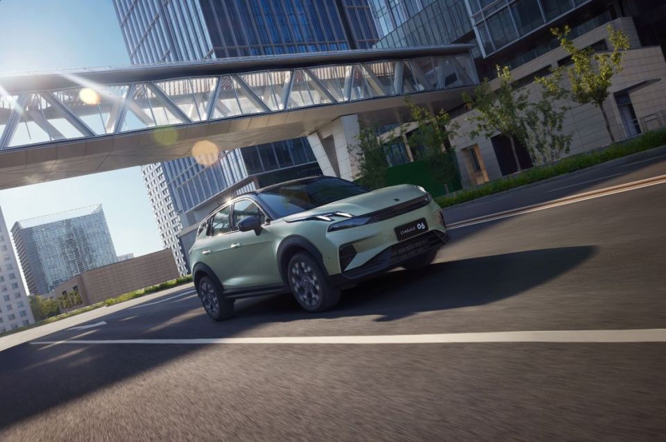 “机智灵动SUV”领克06 Relive焕新上市，限时售价10.76万元起_腾讯新闻