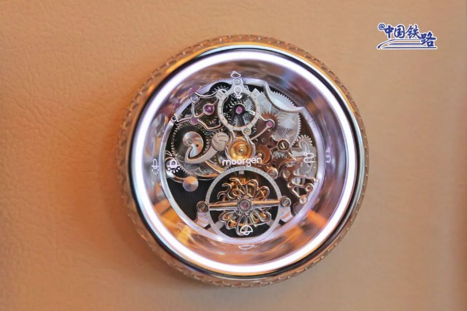 4天3晚、全列软卧！跨境旅游列车，出发！_腾讯新闻