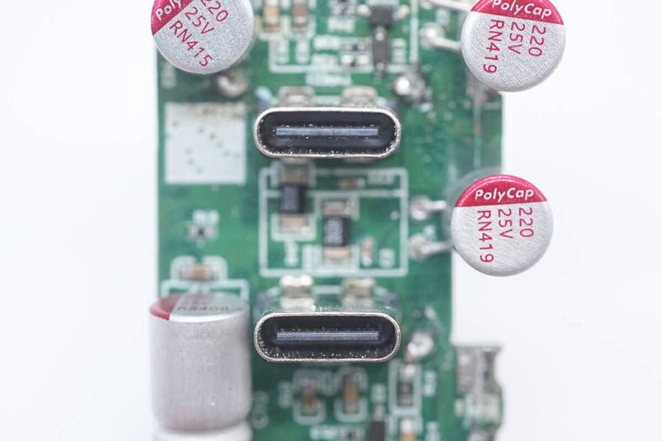 四口同时充，售价179元值不值得买？thinkplus 100W氮化镓快充拆解_腾讯新闻